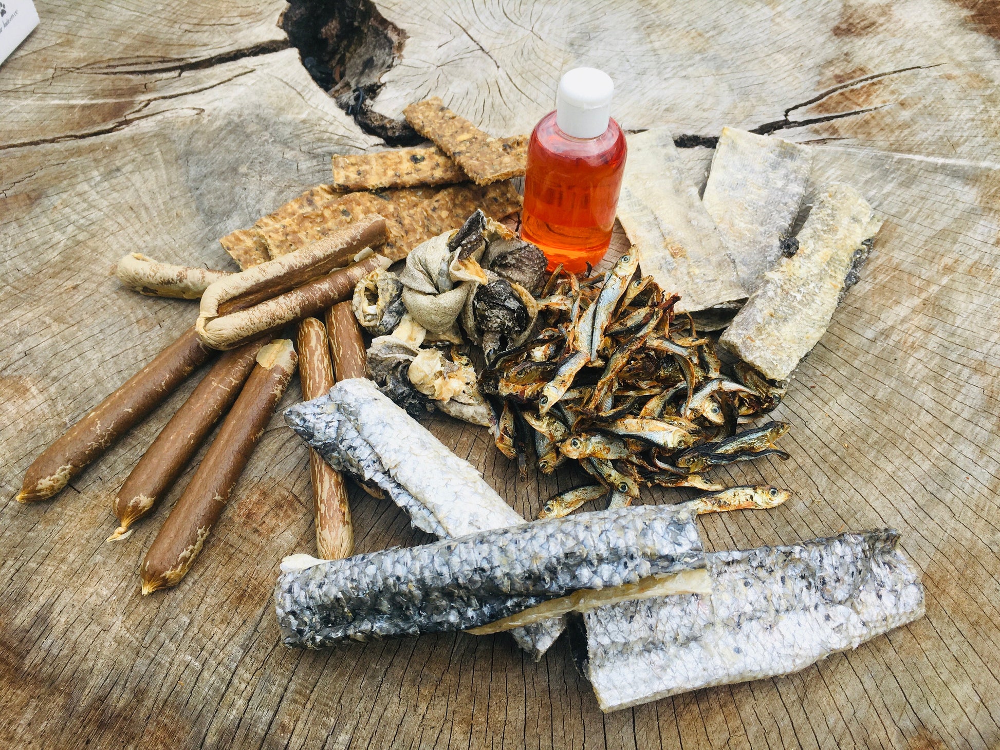 A complete box of fishy delights! You won't find anything but natural ...